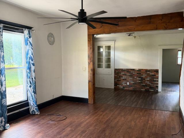 269 N 8th Street