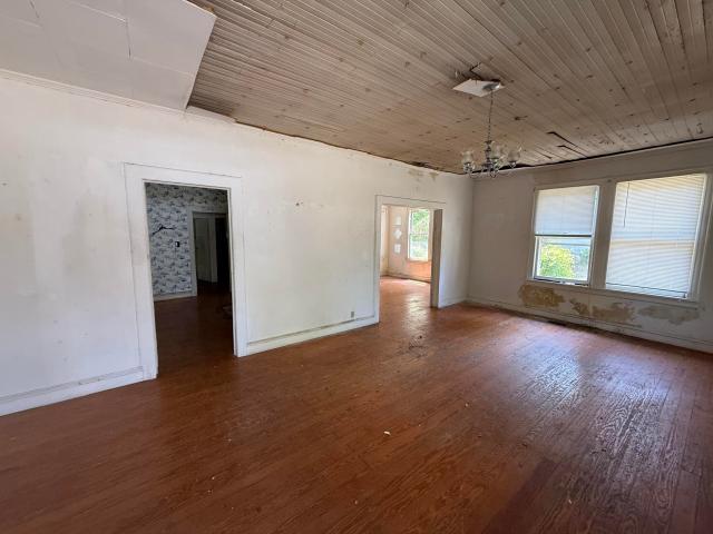 269 S Maple Avenue