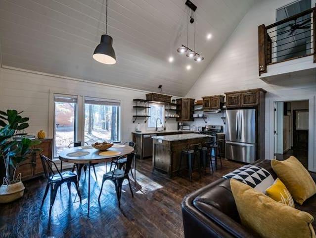 269 Scrub Oak Trail