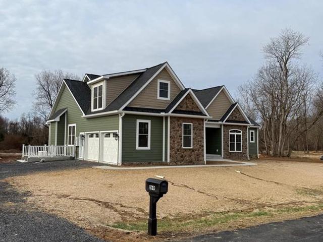 269 Stormfield Drive W