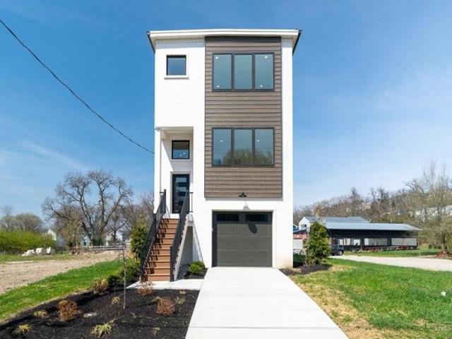 269 Strader Ave, Cincinnati, OH 45226