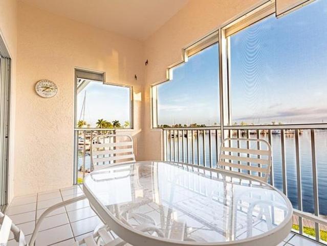 269 Sunrise Cay #7, Naples, FL 34114