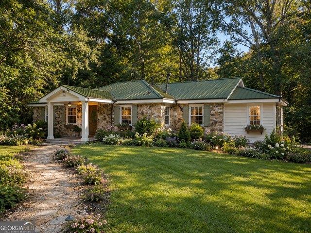 269 Perry Ln, Buchanan, GA 30113