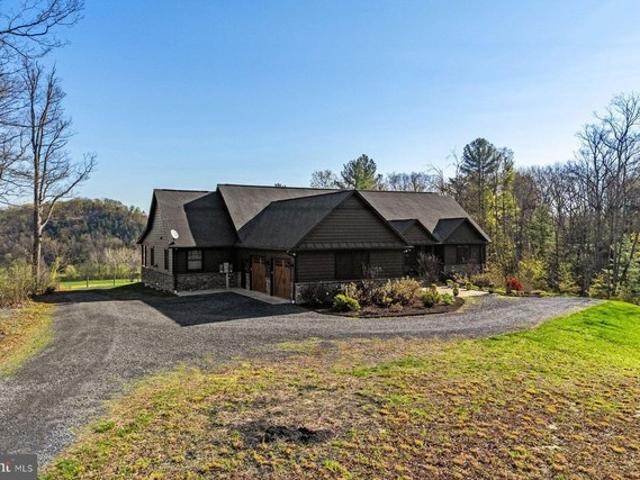 269 River Manor Dr, Front Royal, VA 22630