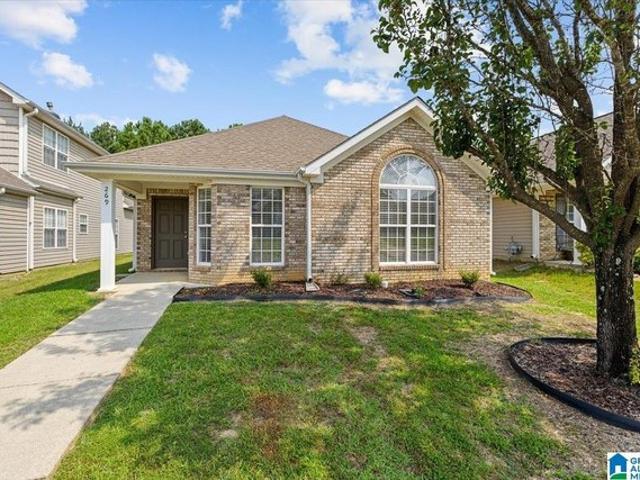 269 Village Dr, Calera, AL 35040