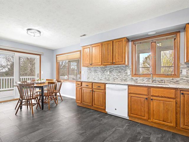 26 58 Blackwood Court