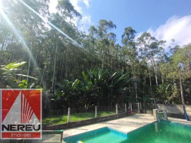 26.000 M2 COM LAGO RIACHO PISCINA E BAIAS PARA CAVALOS