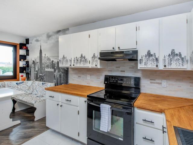 26 10th Street W # 709