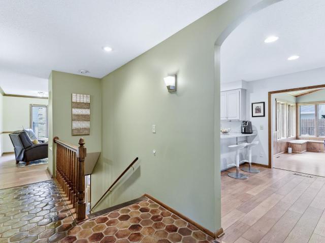 26 19th Avenue SW