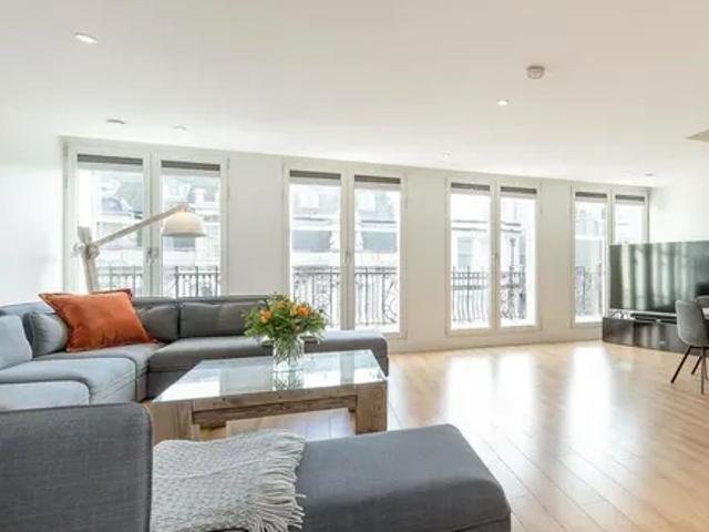 26 28 Shandwick Place, City of Edinburgh, EH2 4RT, United Kingdom | 3 bed apartment for rent #154621767 | Rentberry