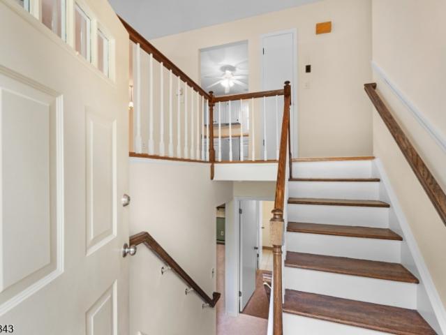 26 Tamarack Rd