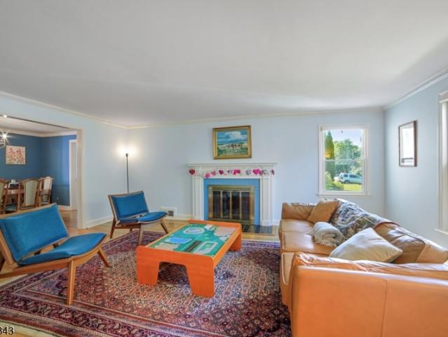 26 Tower Dr