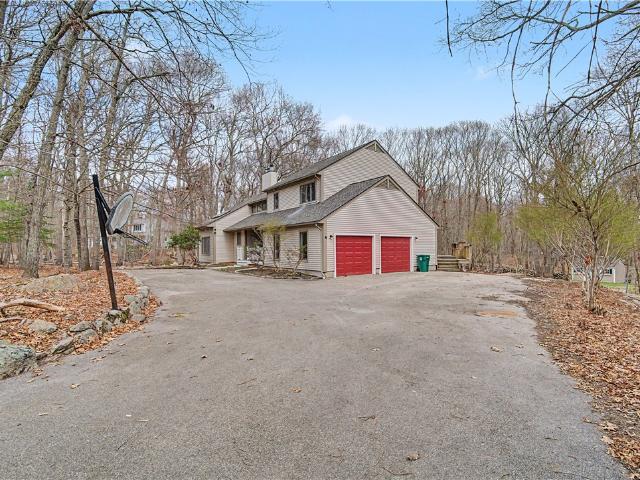 26 Trout Brook Lane