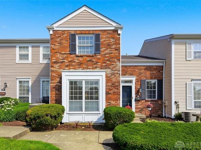 26 Twin Lakes Dr Unit 218, Fairfield, OH 45014