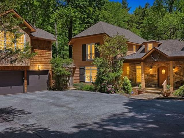 26 Valentine Ln Lots 8 & 9, Highlands, NC 28741