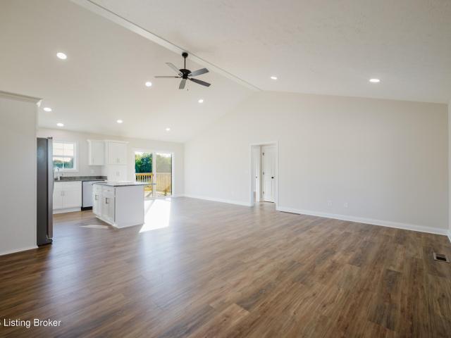 26 Valerie Ct