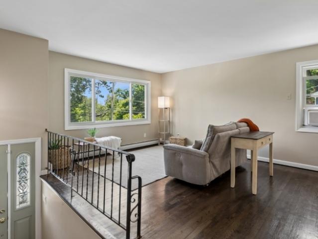 26 Valley View Dr