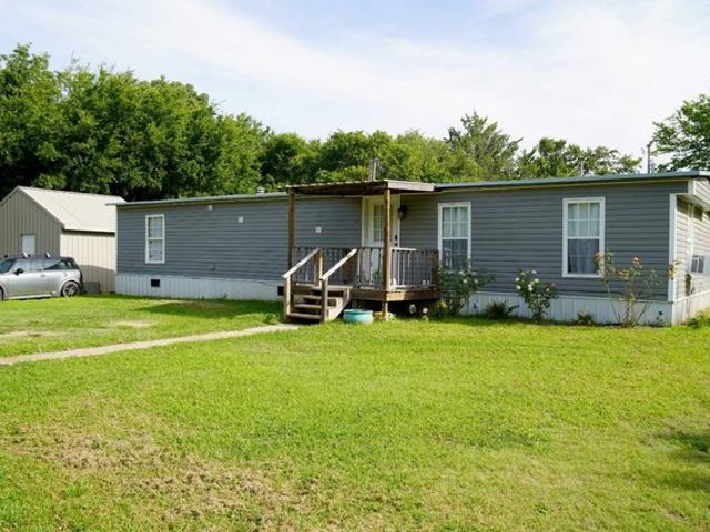 26 W Roosevelt, Agra, OK 74824