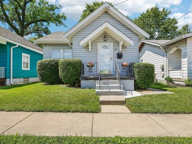 26 W 30th St, Latonia, KY 41015