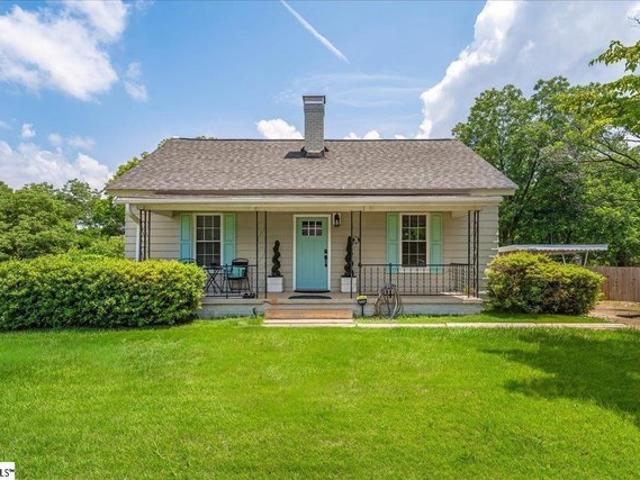26 W 5th St, Greenville, SC 29611