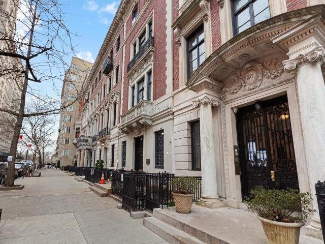 26 W 74th Street 2 A