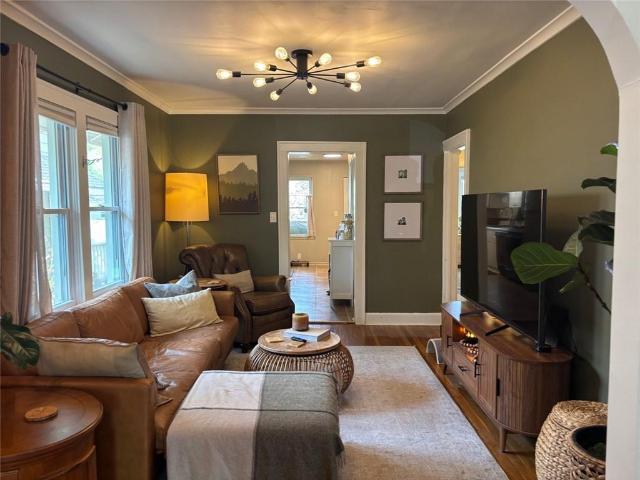 26 W 73rd Ter, Kansas City, MO 64114 | MLS #2614 | Compass