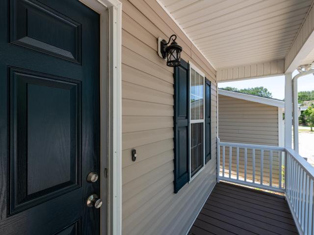 26 Weatherspoon Lane