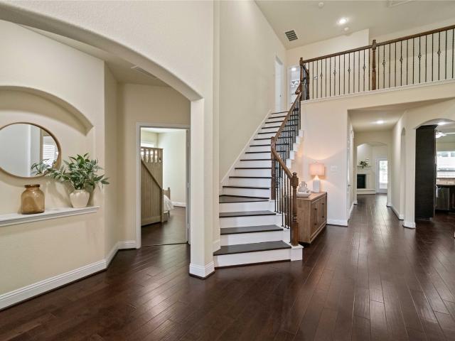26 Whispering Thicket Place