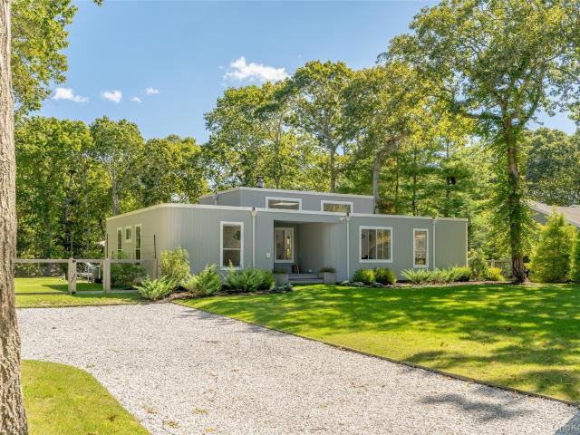 26 Wintergreen Way