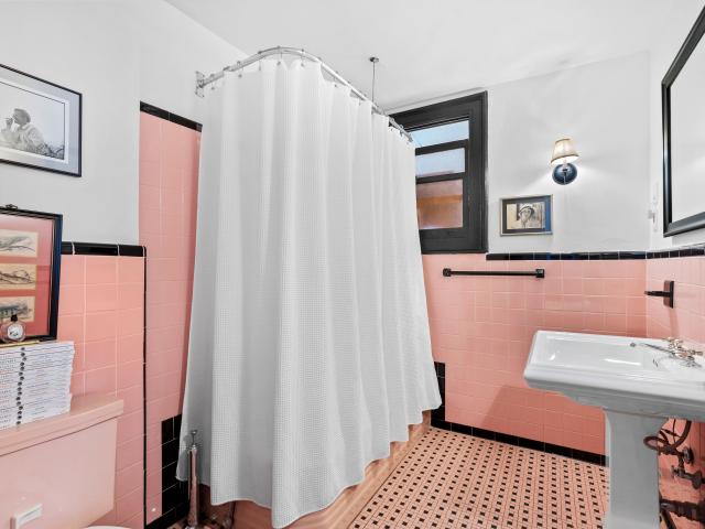 26 Winthrop Street | Compass
