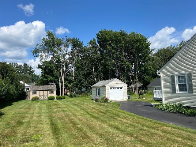 26 Windsor Ave