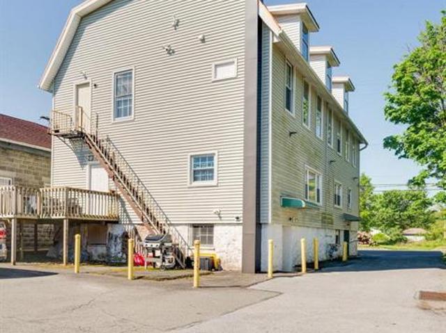 26 Willow Street # 1