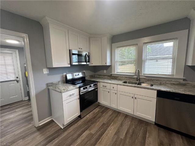26 Woodland RD
