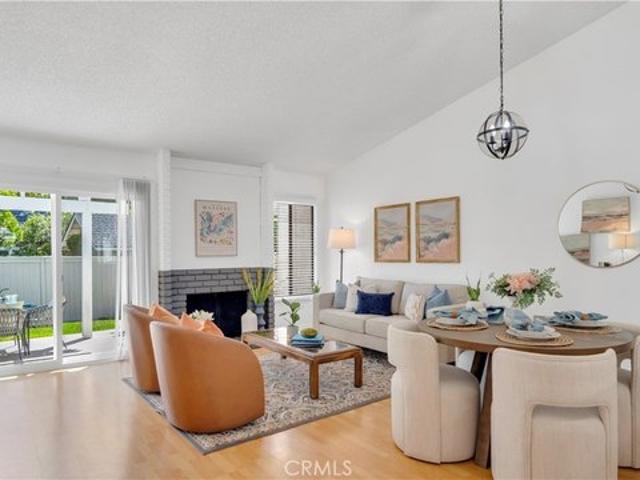 26 Acorn # 18, Irvine, CA 92604