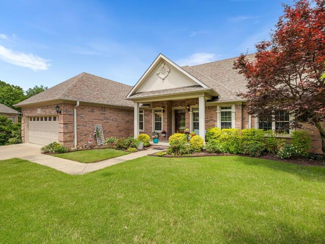 26 Algonquin Drive
