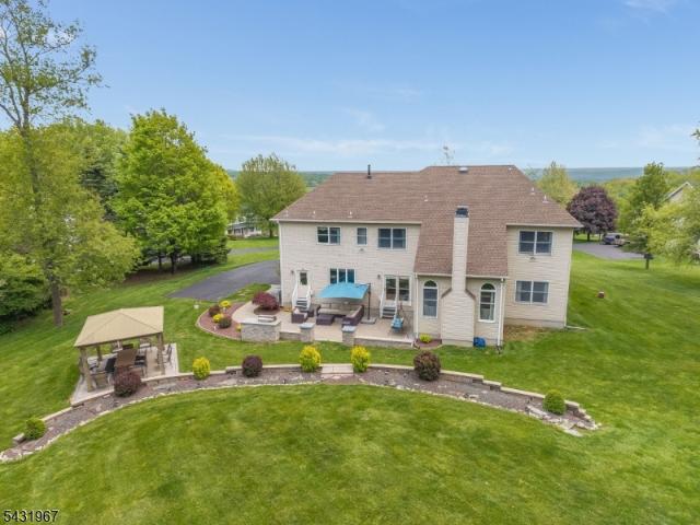26 Alpaugh Dr