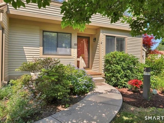 26 Ashford Dr Unit 26, Avon, CT 06001