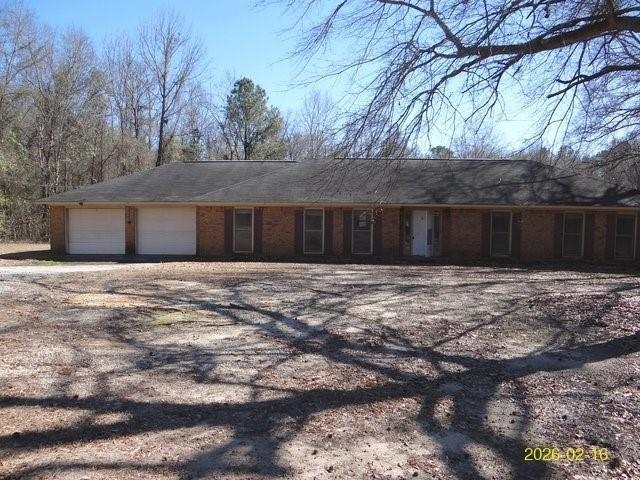 26 Arrowhead Rd, Phenix City, AL 36869