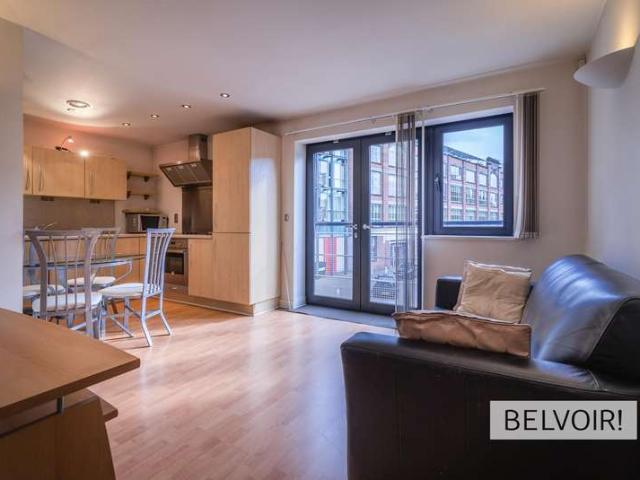 25 Bedroom Studio Flat
