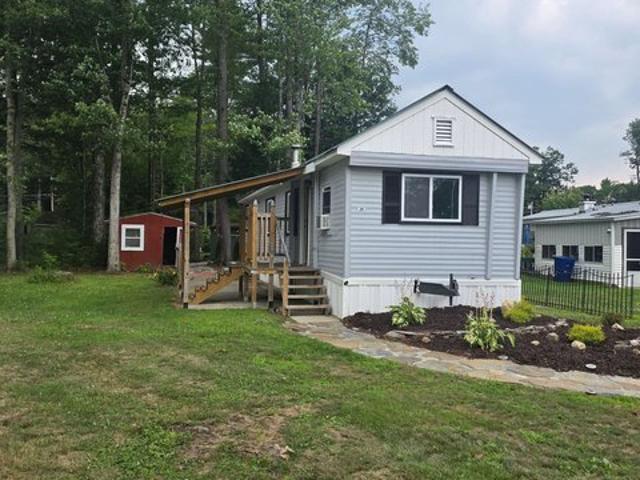26 Blue Jay Ct, Keene, NH 03431