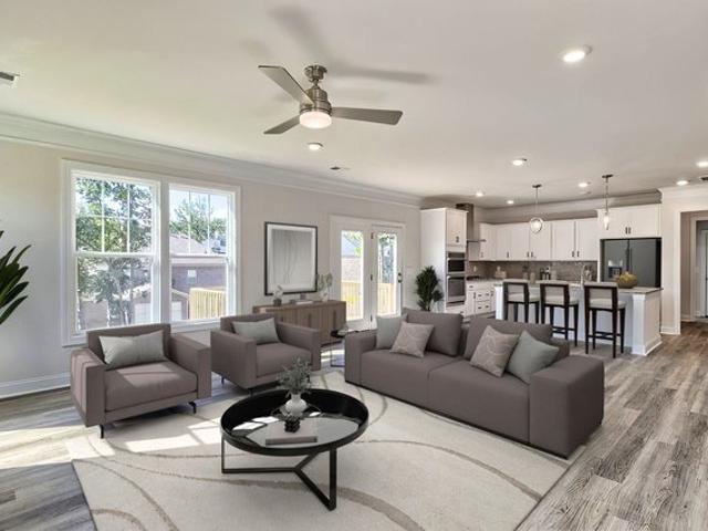 26 Bramall Dr, Greer, SC 29651
