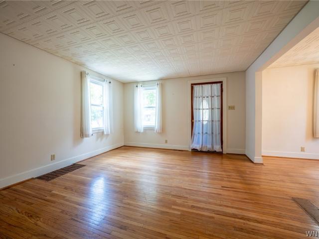 26 Brundage Avenue