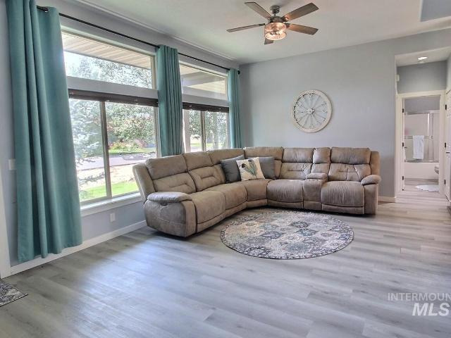 26 Buckskin Drive