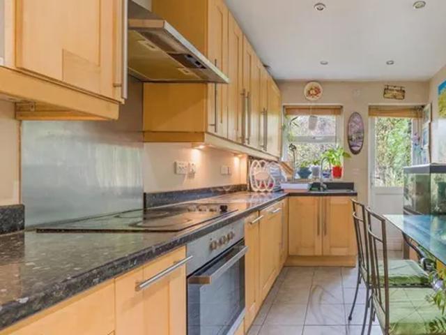 26 Cahir Street, Millwall, London, E14 3QR, United Kingdom | 3 bed townhouse for rent #134396153 | Rentberry