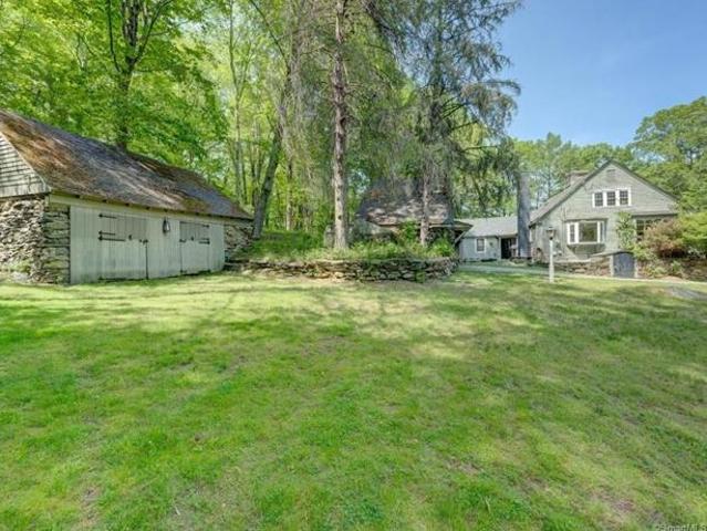 26 Cards Mill Rd, Columbia, CT 06237