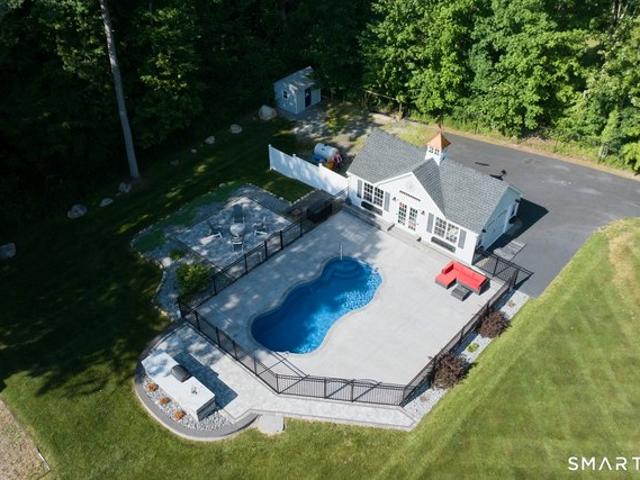 26 Chittenden Rd, Hebron, CT 06231