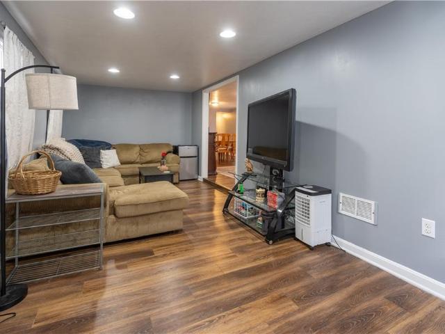 26 Circle Dr, Finleyville, PA 15332 | MLS #1744 | Compass