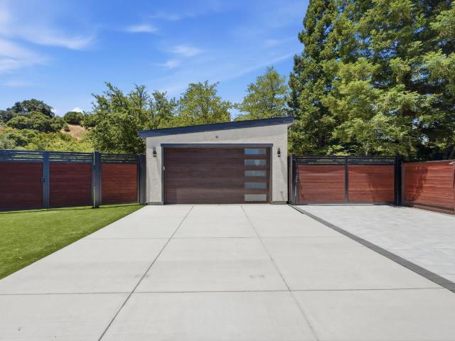 26 Connick Court