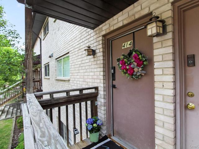 26 Cooper Road 414