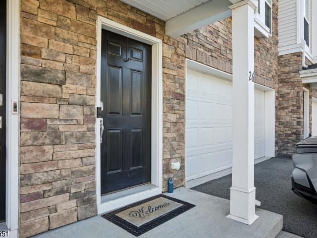 26 Colgate Dr